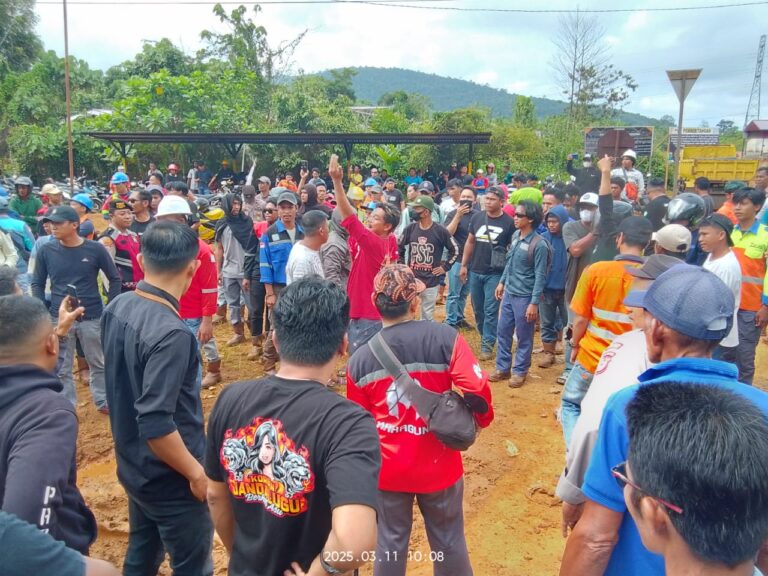 Demo Aliansi Rakyat Lingkar Tambang Luwu Timur Berujung Kekerasan ...